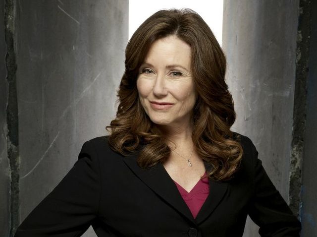 LAURA ROSLIN 2020 | Eric Robert Nolan, Author